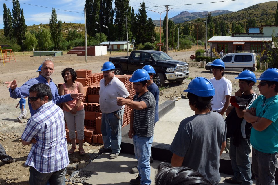Buzzi en El Maitén: el 7 de abril se inaugura la primera etapa del ...