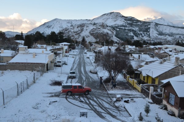 Intensa nevada en Esquel