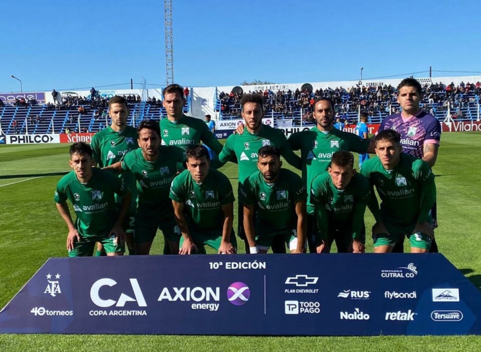 Ferro recuperó la sonrisa con una goleada en la Copa Argentina