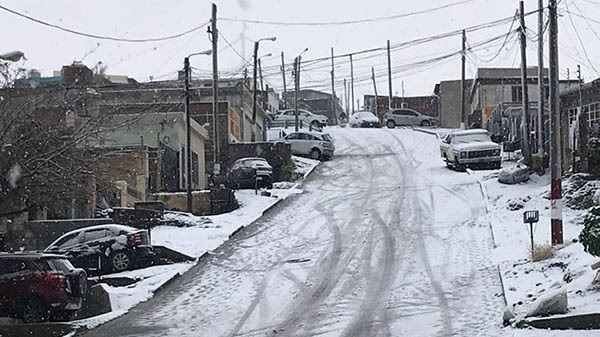 El hielo y la nieve complicaron la circulación en Comodoro
