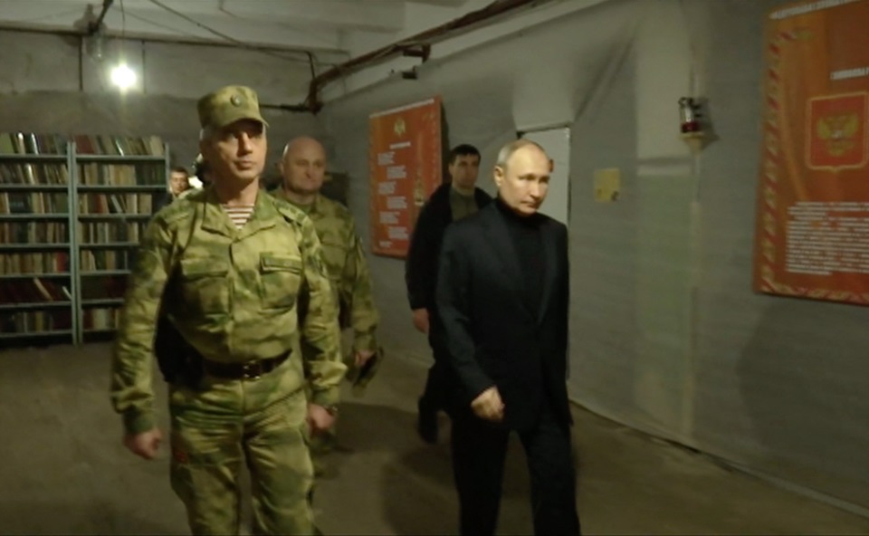 Vladimir Putin visita zonas de Ucrania ocupadas por Rusia